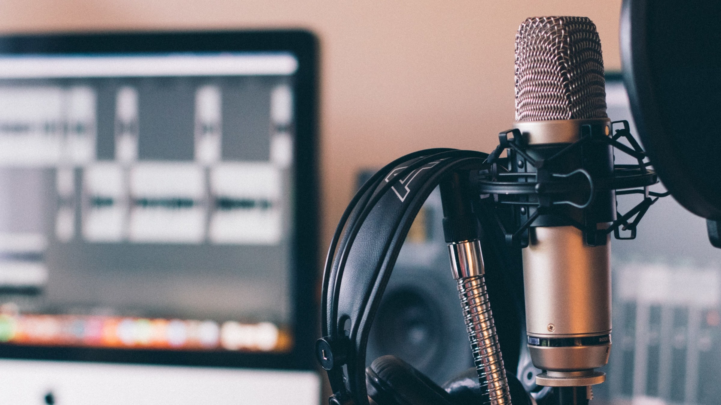 Podcast: An interview with Simon England • Garwood Growth Garwood ...